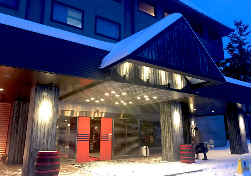 Moiwa Ski Resort Review | Niseko Moiwa Japan