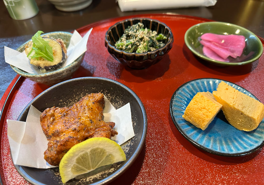 Naeba Restaurants | Bars | Nightlife