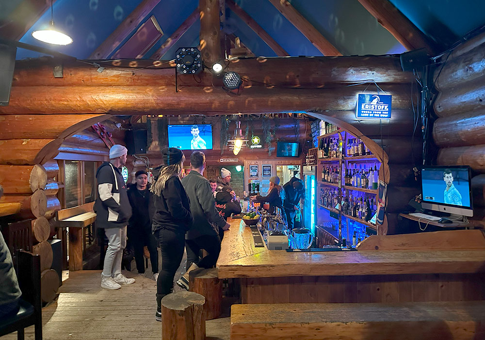 Niseko Restaurants | Niseko Nightlife and Bars
