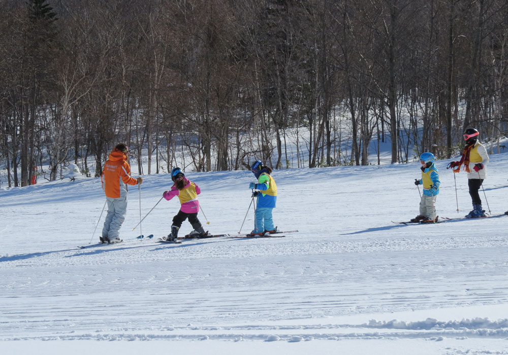 Sahoro Ski Resort Facilities | Child Care, Ski Rentals