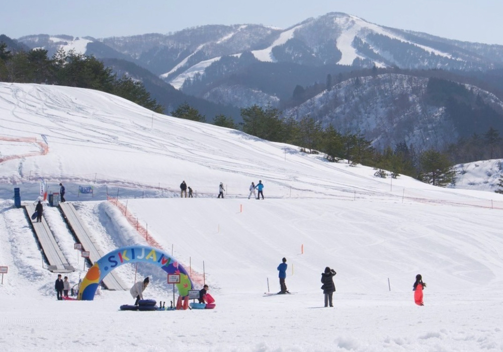 Ski Jam Katsuyama Japan