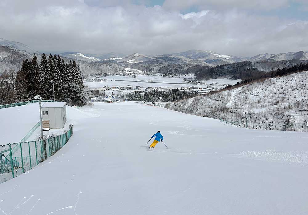 Tayama Ski Area Hachimantai Iwate