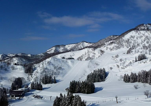 Togari Onsen Ski Resort Nagano