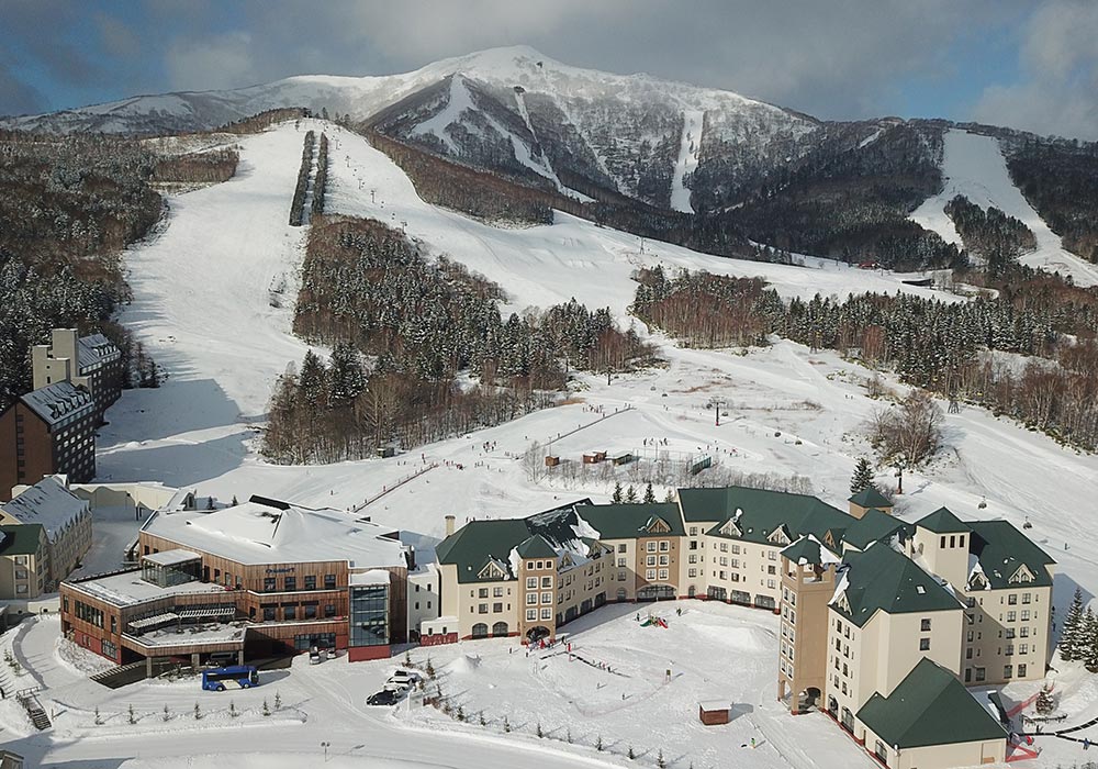 Tomamu Ski Resort Review | Hoshino Resort Tomamu Japan