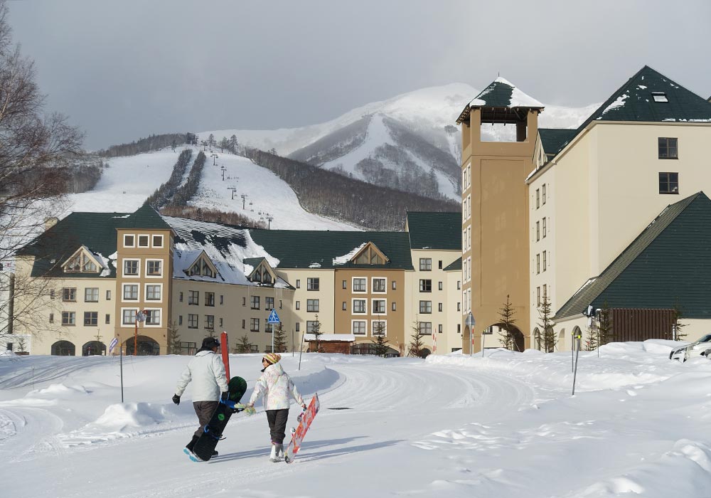 Tomamu Ski Resort Review | Hoshino Resort Tomamu Japan