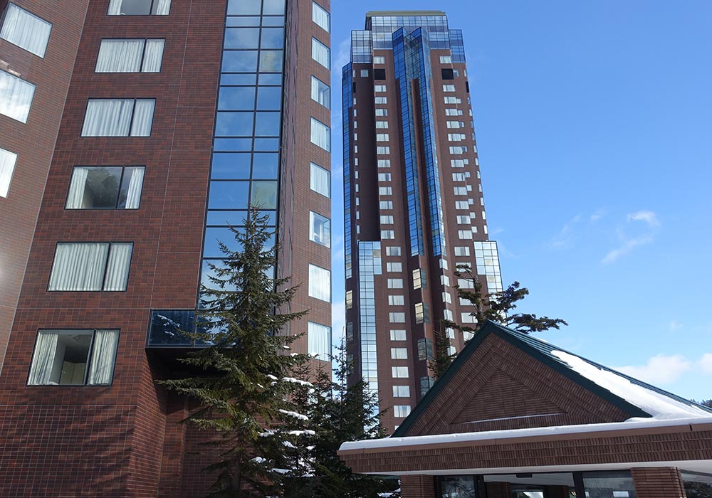 Tomamu Ski Resort Review | Hoshino Resort Tomamu Japan