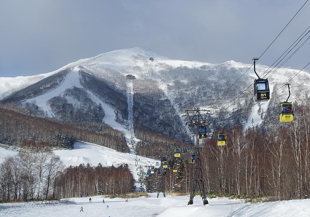 Tomamu Ski Resort Review | Hoshino Resort Tomamu Japan