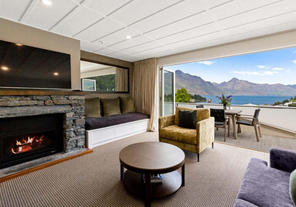Queenstown House Bed and Breakfast, Apartments