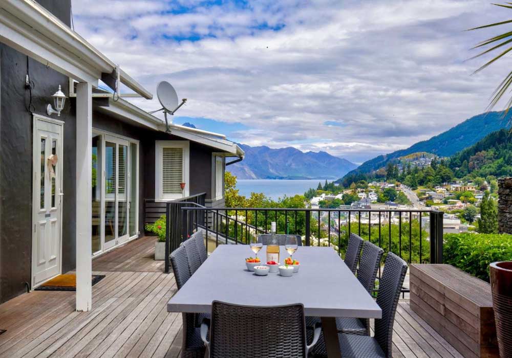 Queenstown House Bed and Breakfast, Apartments