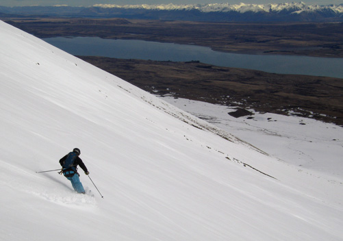 Round Hill Skiing & Boarding | Roundhill Snow Conditions