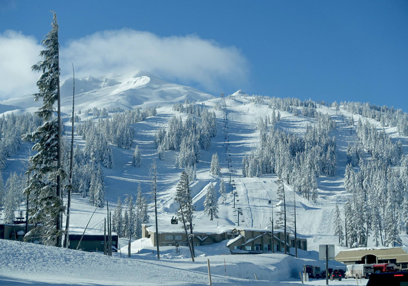 Mt Bachelor Ski Resort Oregon