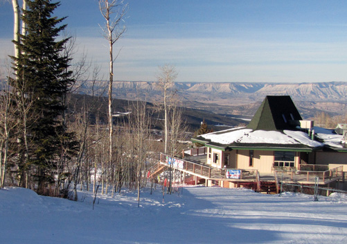Powderhorn Ski Rentals | Powderhorn Facilities