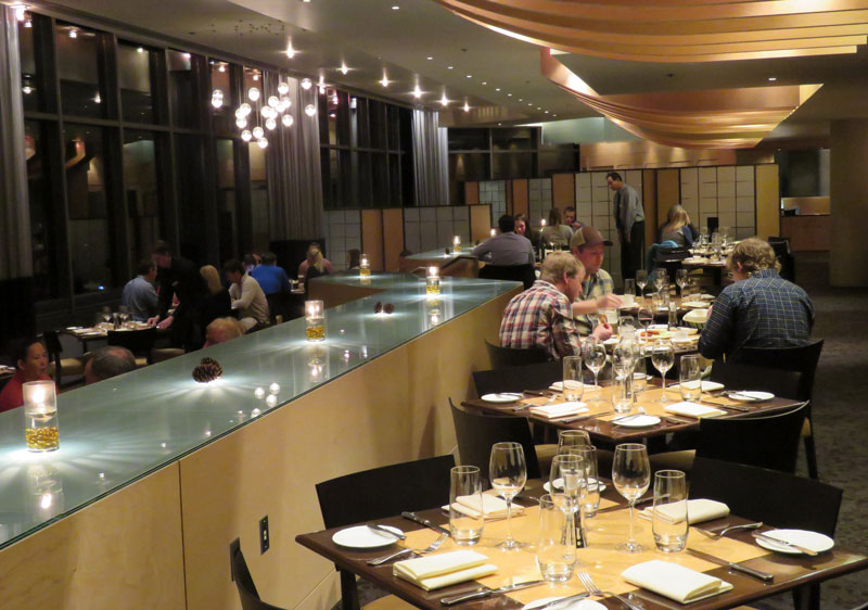 Snowbird Restaurants and Bars, Nightlife