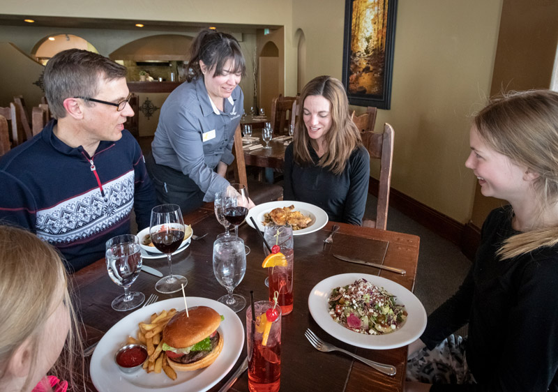 Solitude Restaurants | Solitude Resort Bars, Nightlife