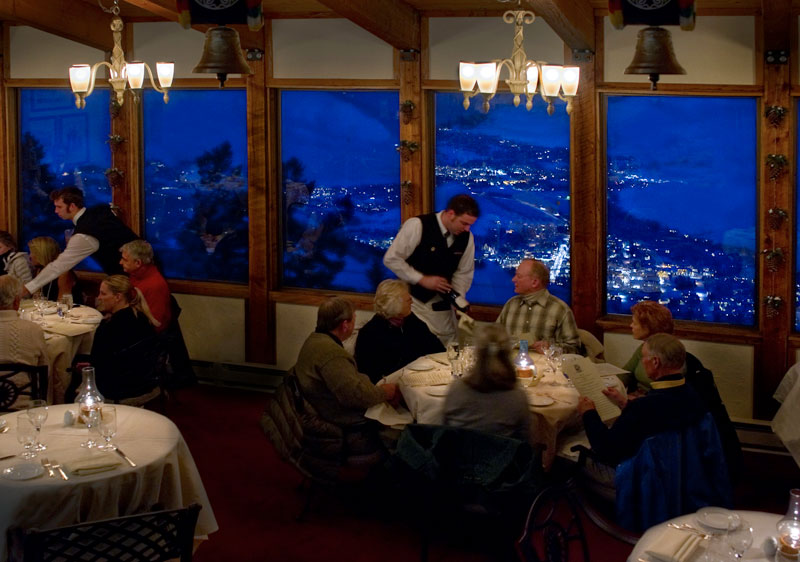 Sun Valley Restaurants, Bars